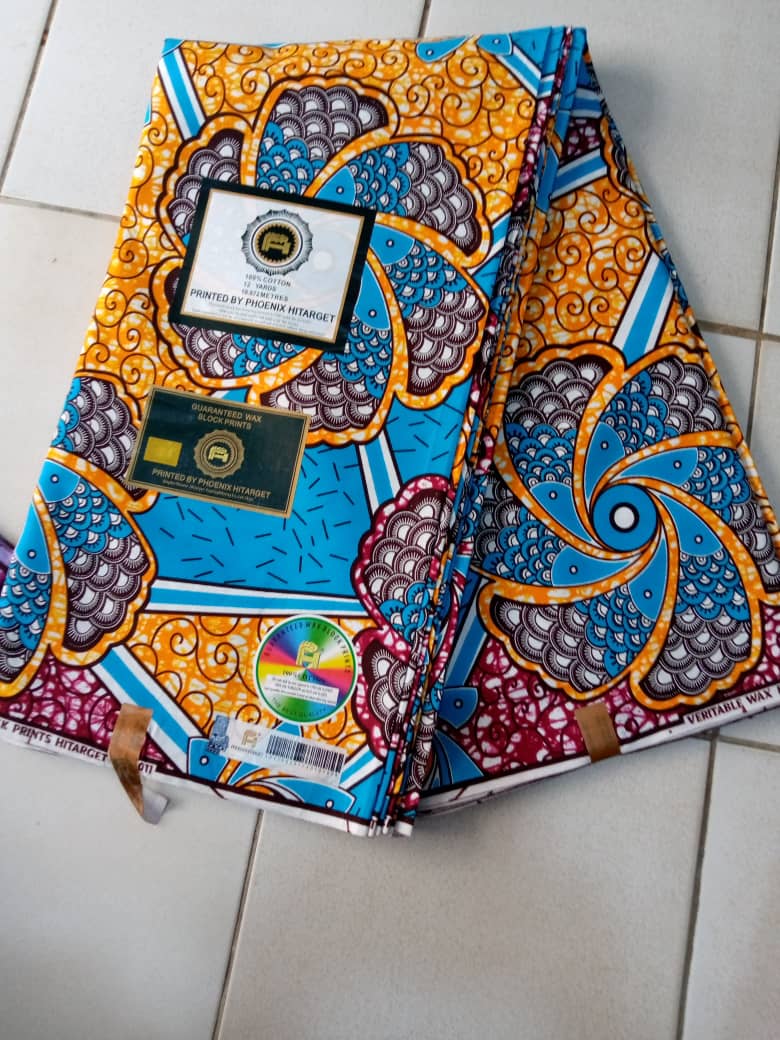 PAGNE HITARGET MULTICOLORE ORANGE ET BLEU DOMINANT AU TOGO - FCFA ...